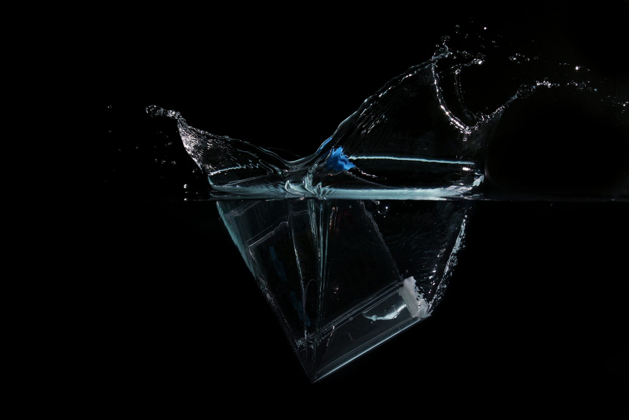 DELPHIN 5 steg av poolkemi - CF Group Scandinavia